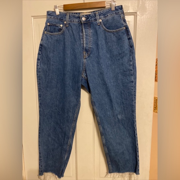 Everlane | Jeans | Everlane The Curvy 9s Cheeky Straight Denim Jean ...